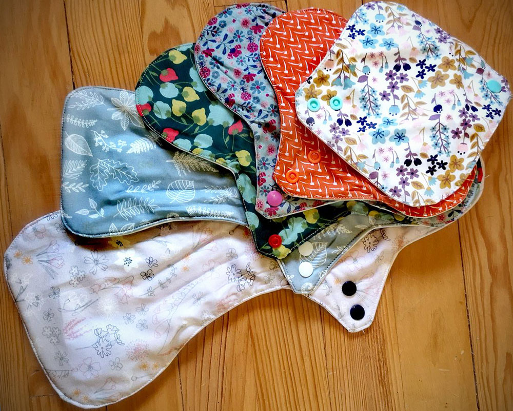 Serviette hygiénique lavable pour des règles zéro déchet